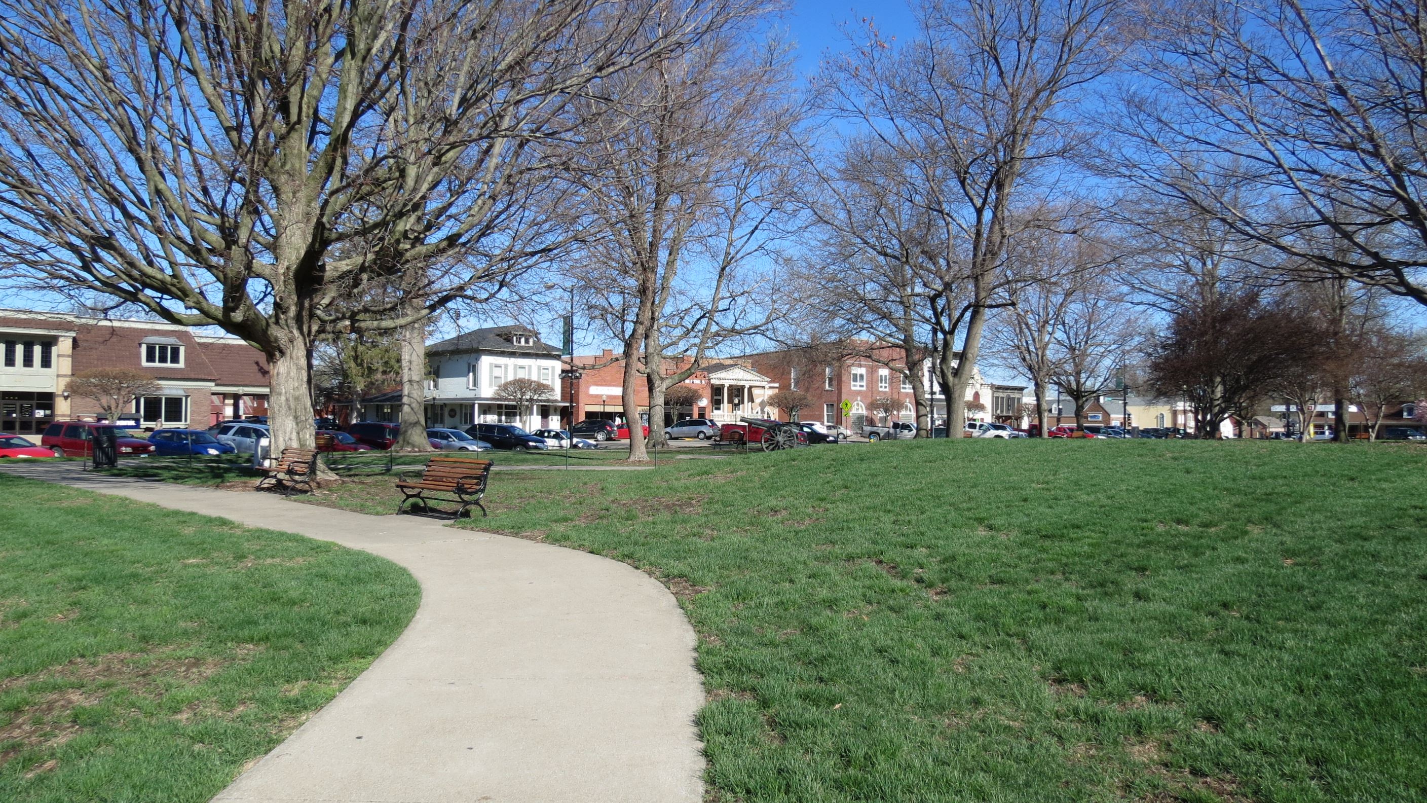 Locations Hub - Pella Iowa Town Square